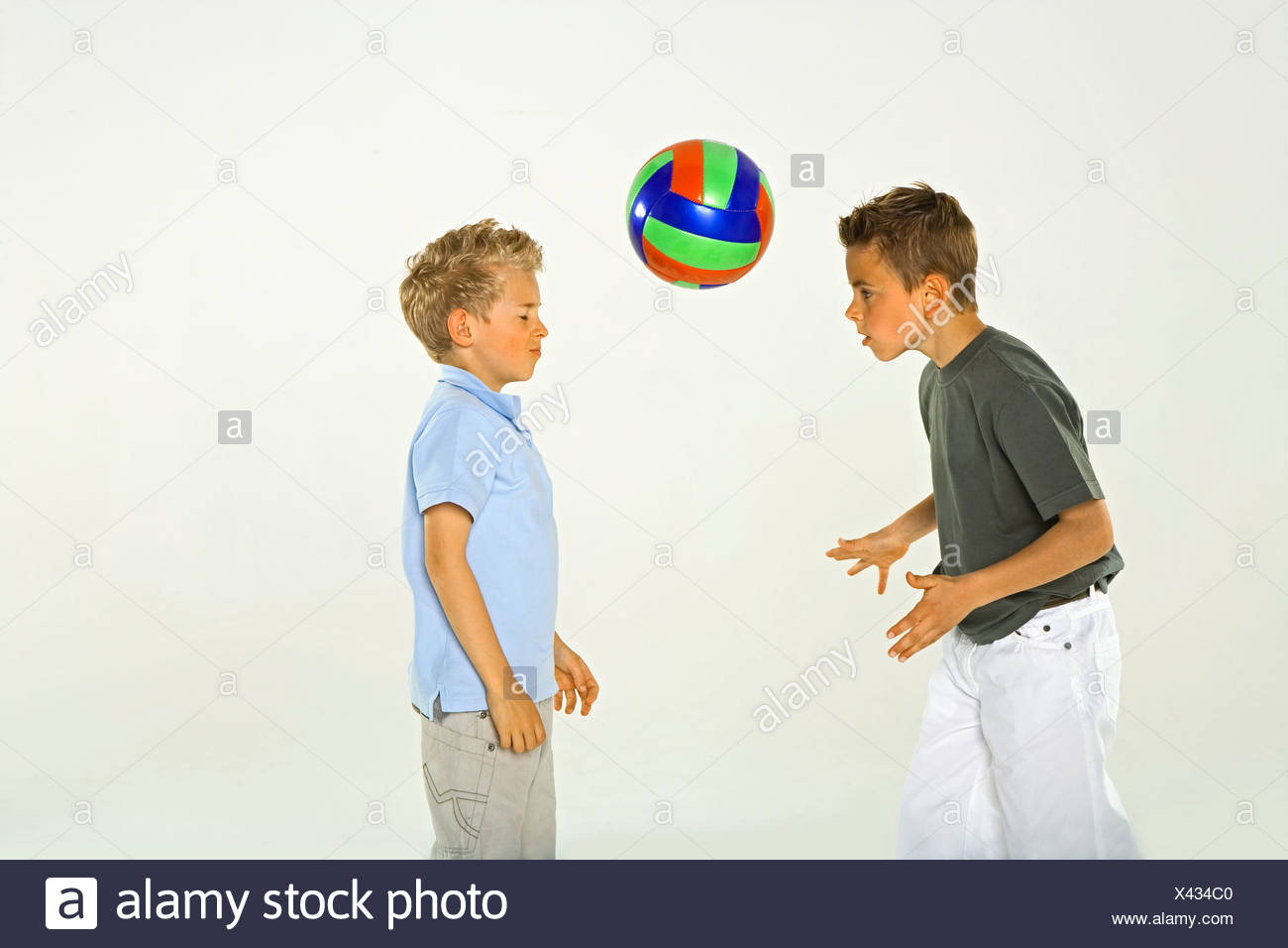 Two Boys Arguing Stock Photos & Two Boys Arguing Stock Images - Alamy