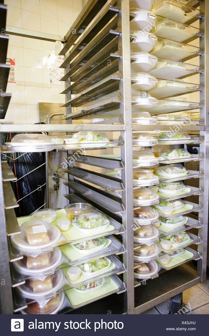Hospital Food Trolley Stock Photos & Hospital Food Trolley Stock Images ...