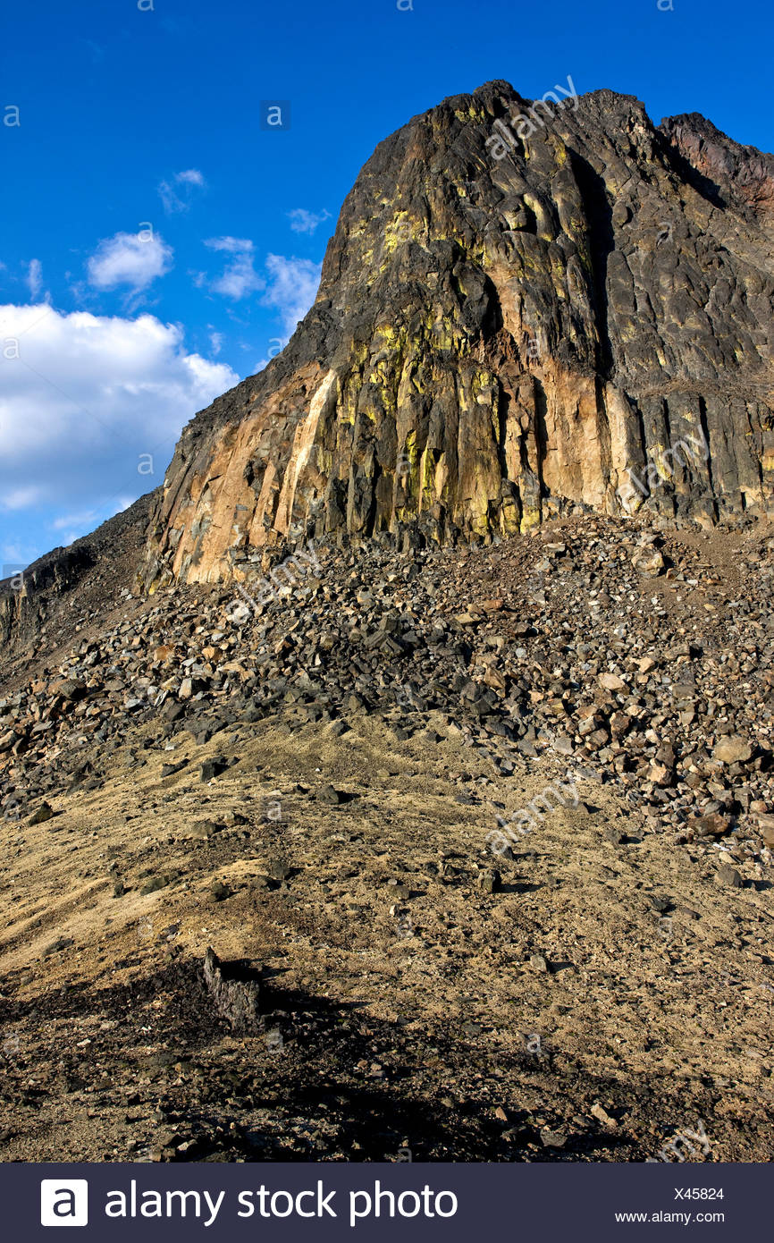 Volcanic Dyke High Resolution Stock Photography and Images - Alamy