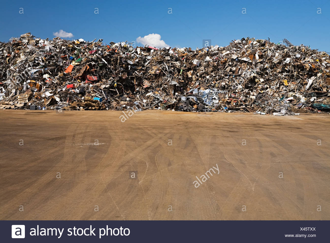 Scrap Of Land High Resolution Stock Photography and Images - Alamy
