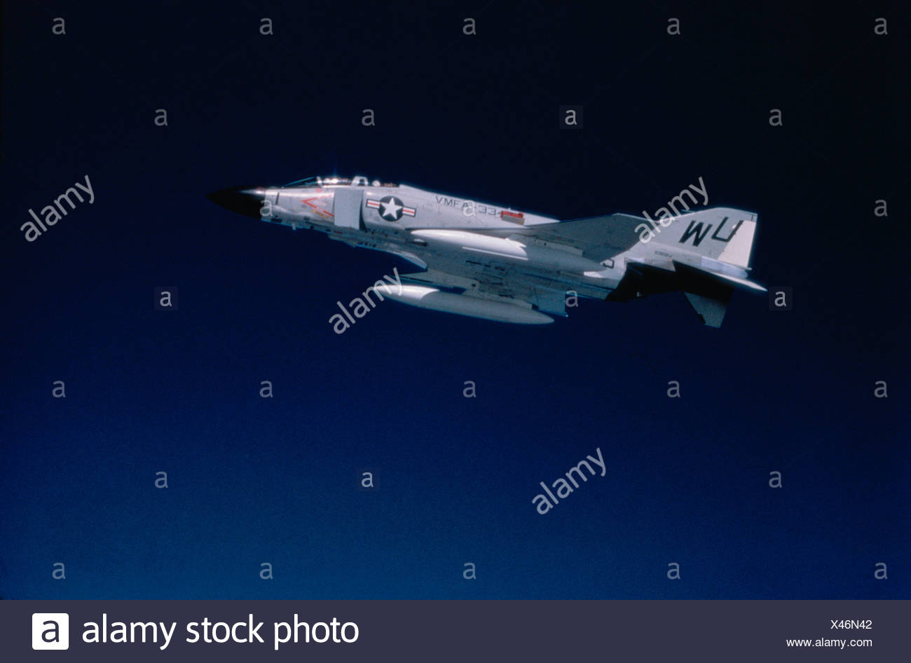 F 4 Phantom In Flight High Resolution Stock Photography and Images - Alamy
