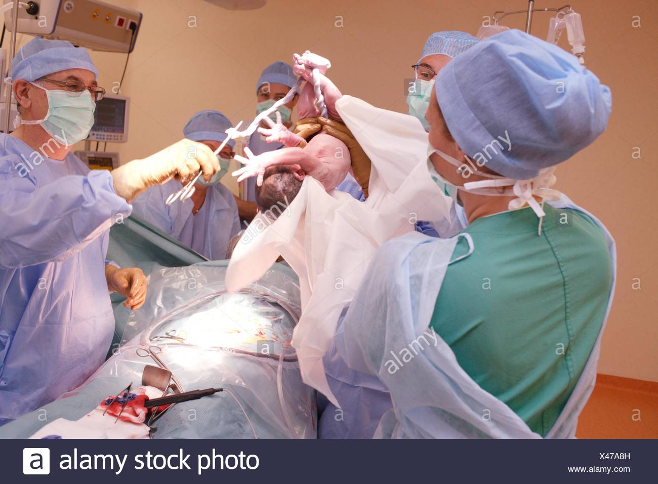 Woman Giving Birth High Resolution Stock Photography and Images - Alamy