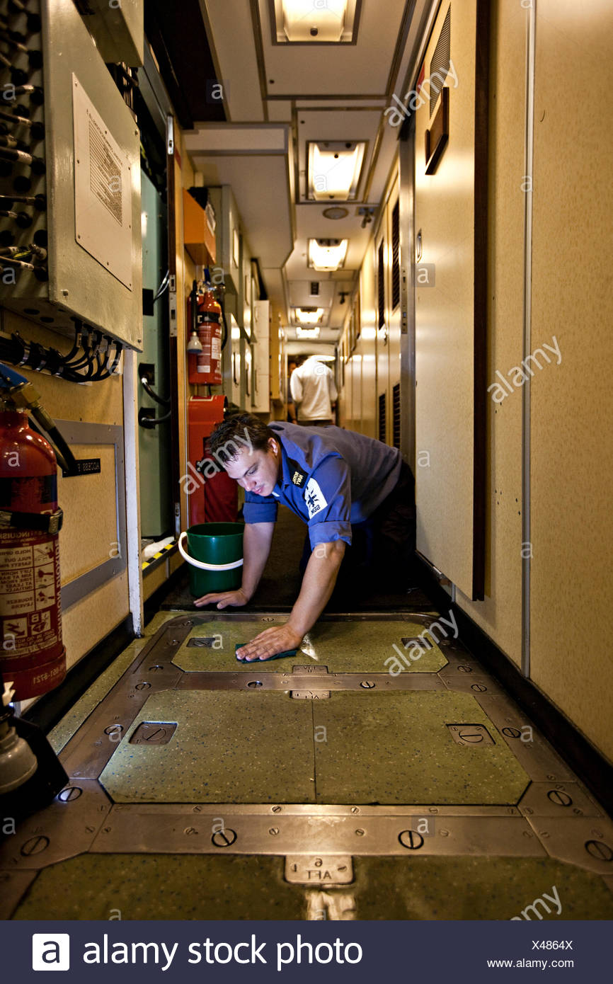 Ship Submersible Nuclear High Resolution Stock Photography and Images ...