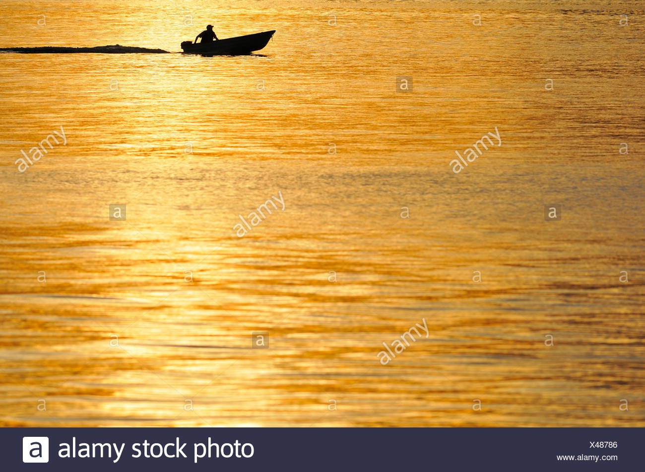Human Boat High Resolution Stock Photography and Images - Alamy