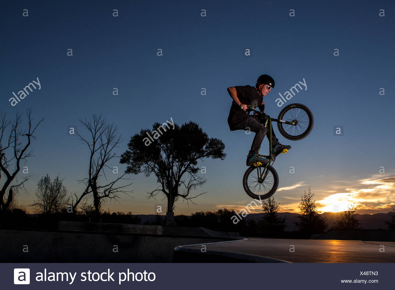 20 29 High Resolution Stock Photography and Images - Alamy