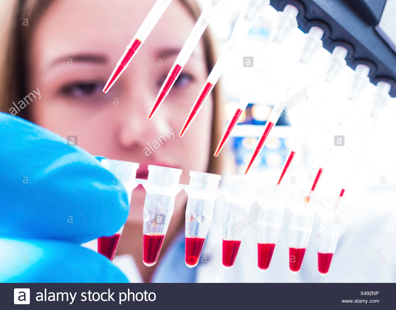 Pipettes Or Pipette High Resolution Stock Photography and Images - Alamy