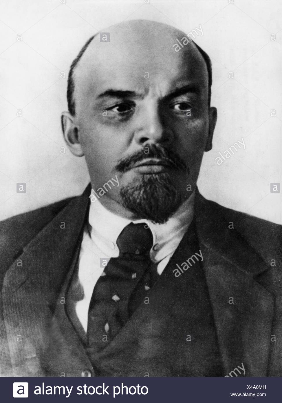 Portrait Of Lenin High Resolution Stock Photography and Images - Alamy
