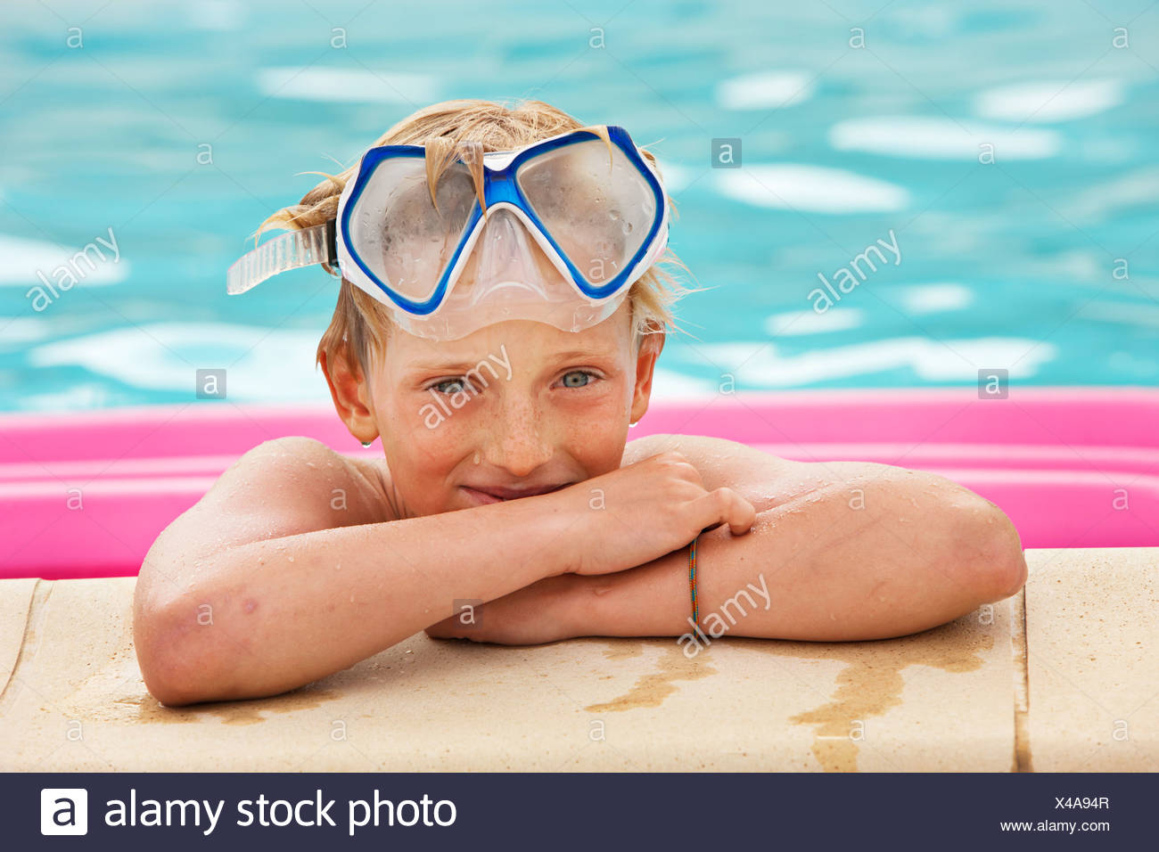 Children With Mask High Resolution Stock Photography and Images - Alamy