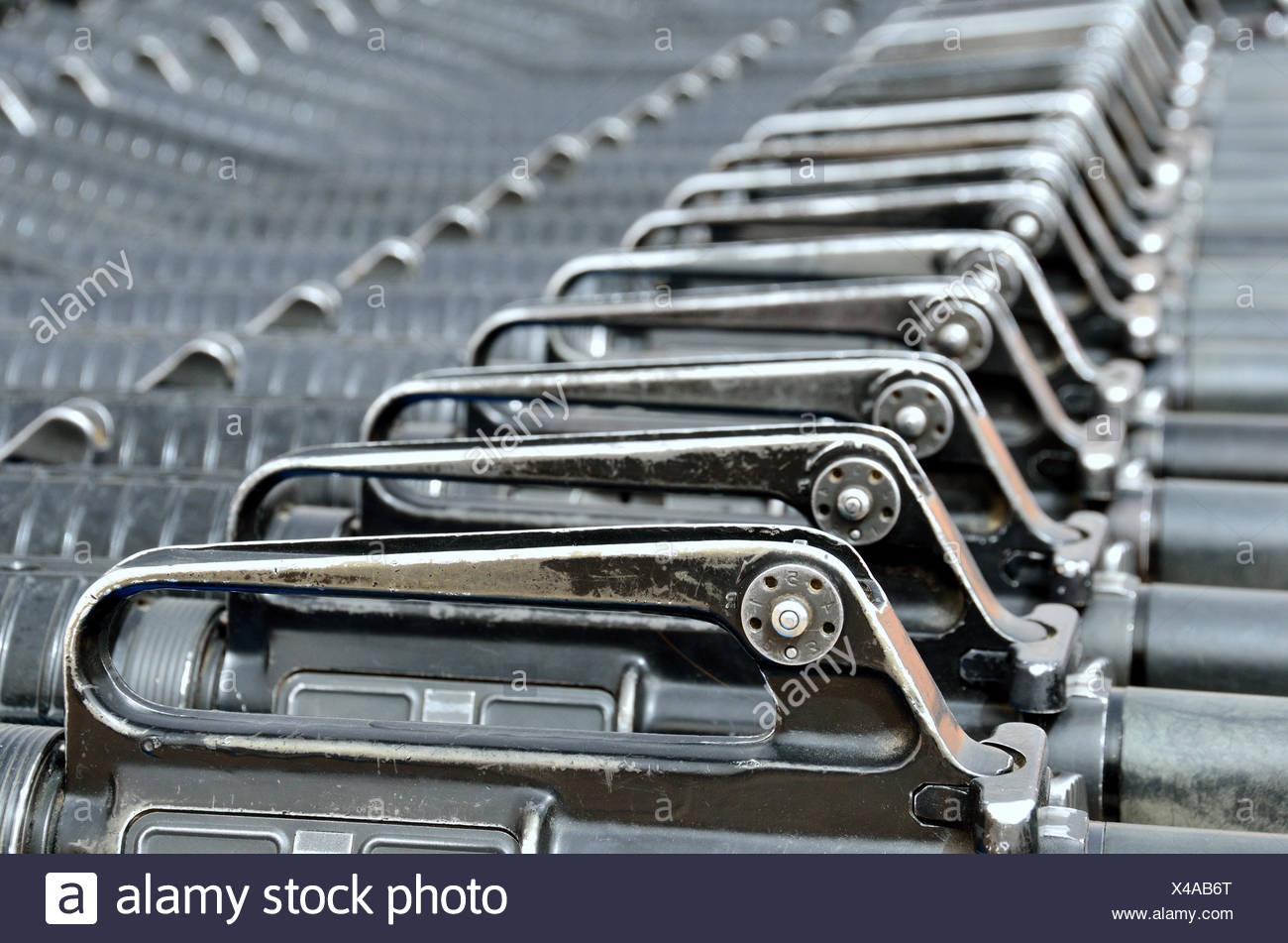 Stacked Rifles Stock Photos & Stacked Rifles Stock Images - Alamy