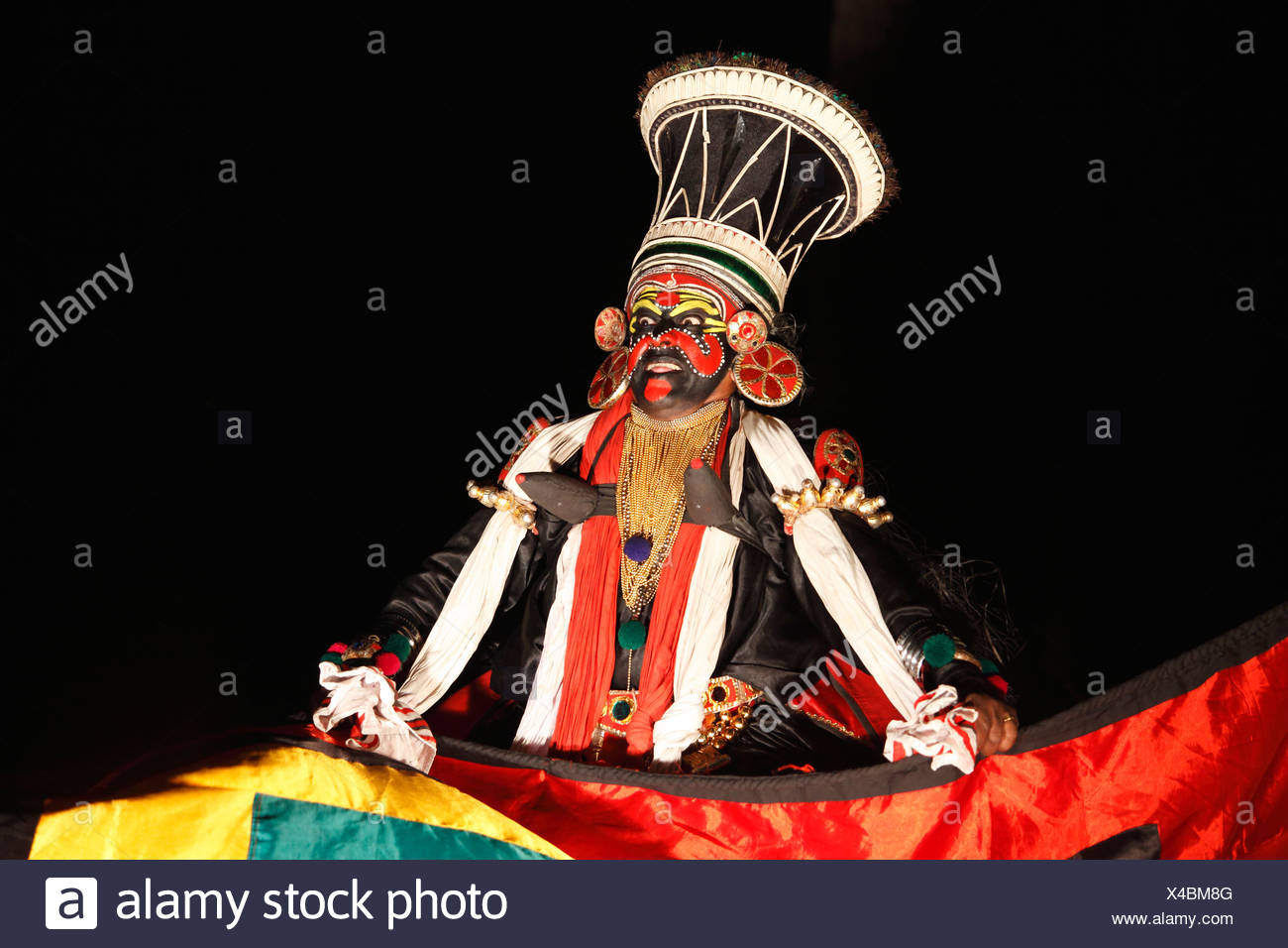 Kathakali Mask Stock Photos & Kathakali Mask Stock Images - Alamy