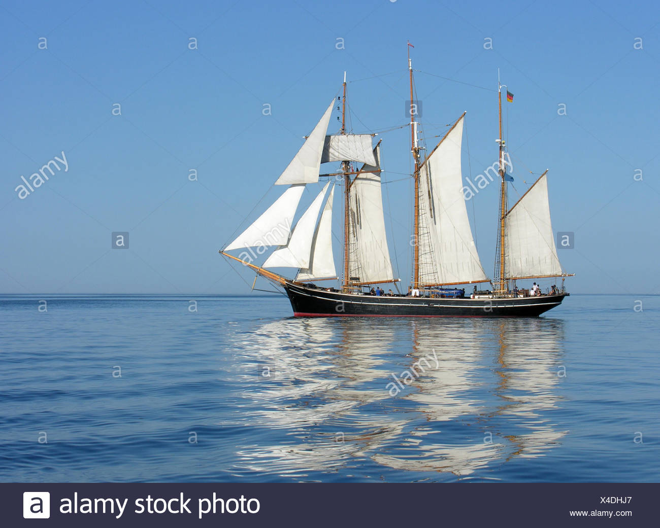 Three Masted Topsail Schooner High Resolution Stock Photography and ...
