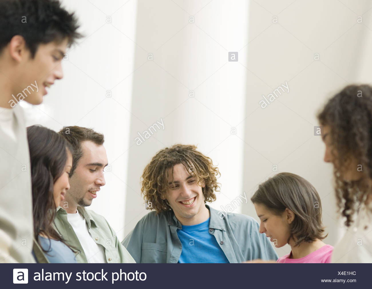 Teenagers Speaking High Resolution Stock Photography and Images - Alamy