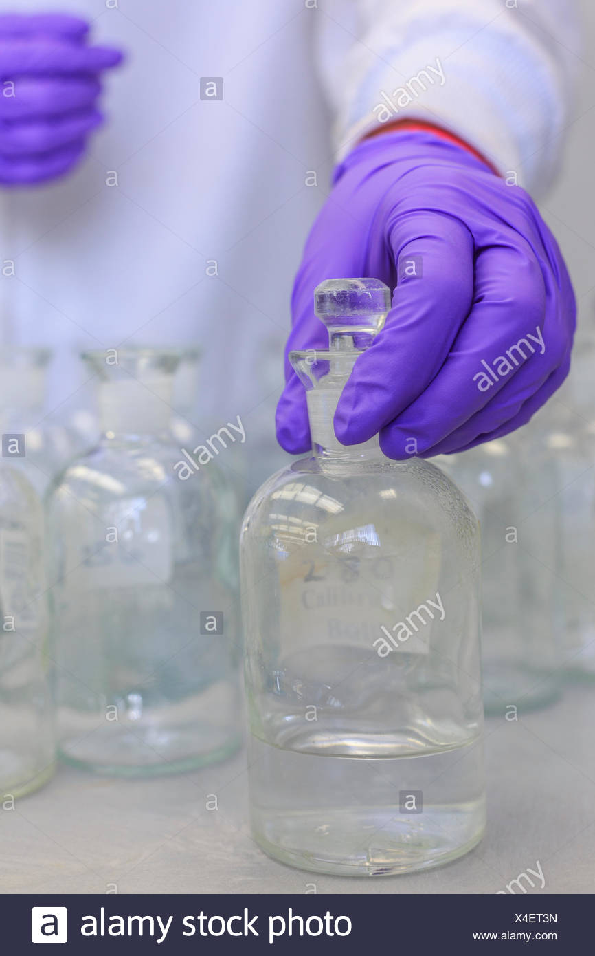 Reagent Bottle High Resolution Stock Photography and Images - Alamy