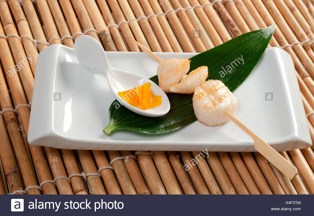 Japanese Scallop High Resolution Stock Photography and Images - Alamy