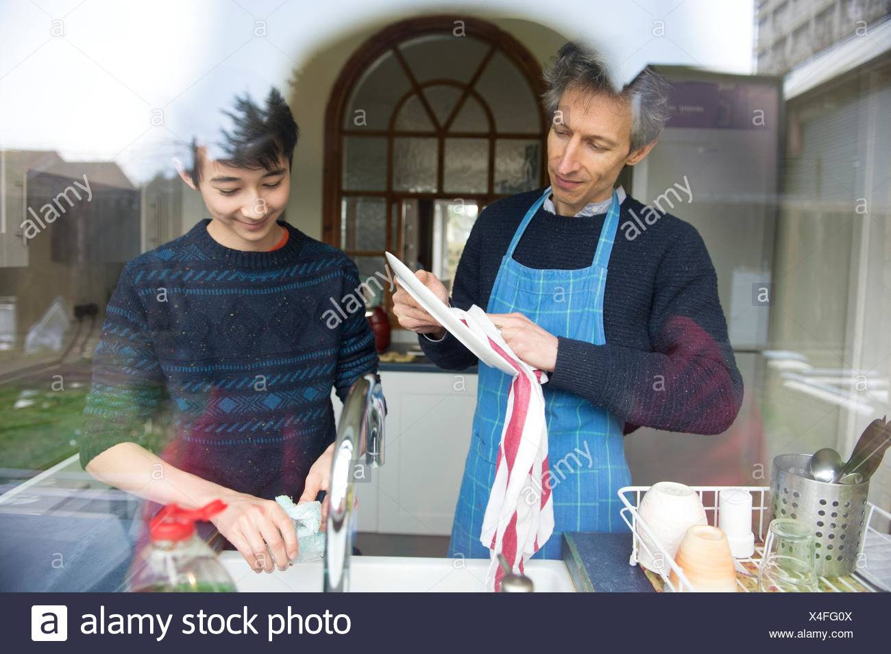 Child Washing Up High Resolution Stock Photography and Images - Alamy