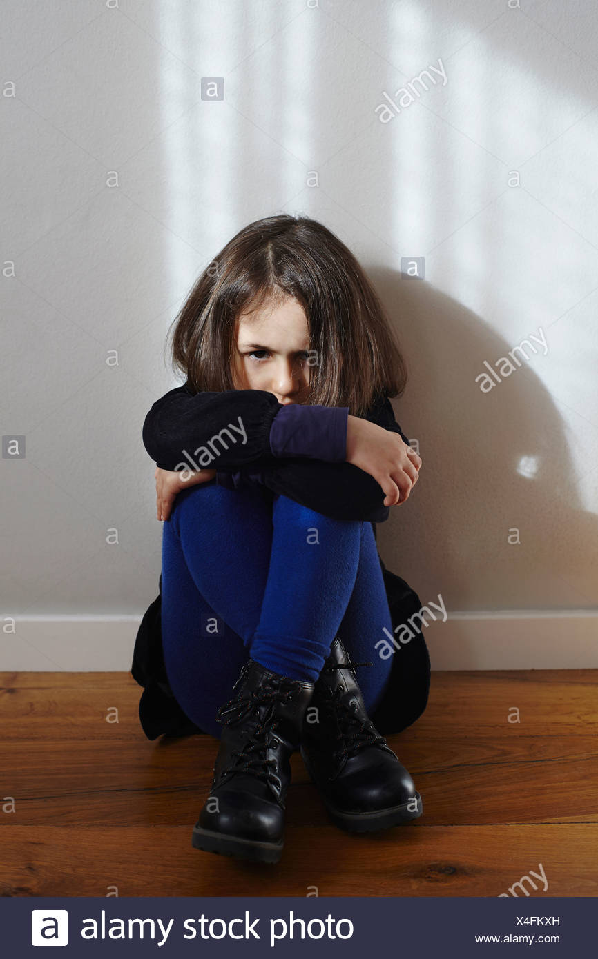 Girl Sitting Hugging Knees Back | Xxx Porn Girl Sitting Hugging Knees Back | Xxx Porn