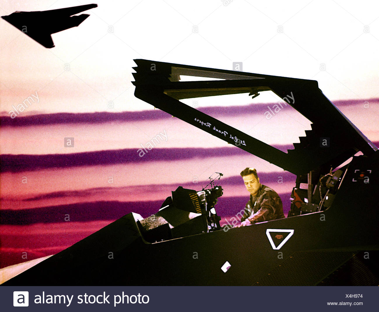 F 117a Nighthawk Aircraft High Resolution Stock Photography and Images ...