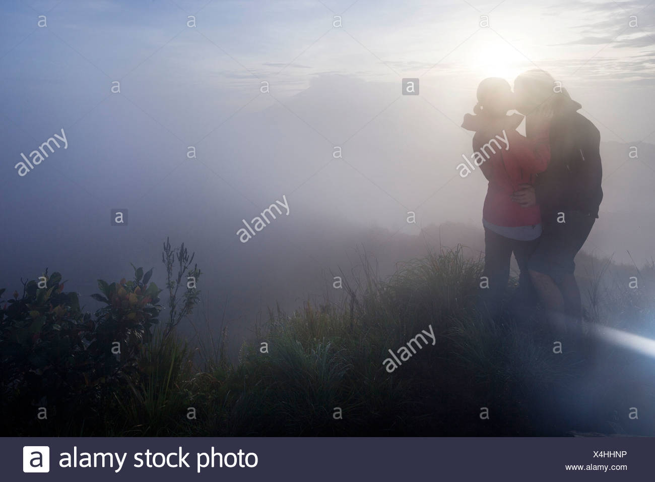 Kissing Couples High Resolution Stock Photography and Images - Alamy