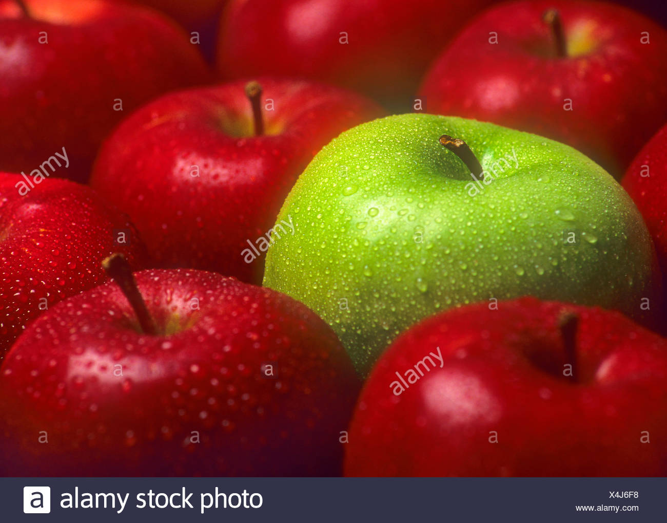 Gruner Apfel High Resolution Stock Photography and Images - Alamy