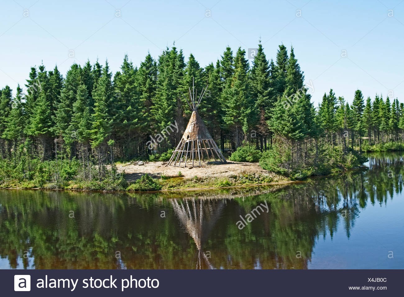 Traditional Native American Tepee Stock Photos & Traditional Native ...