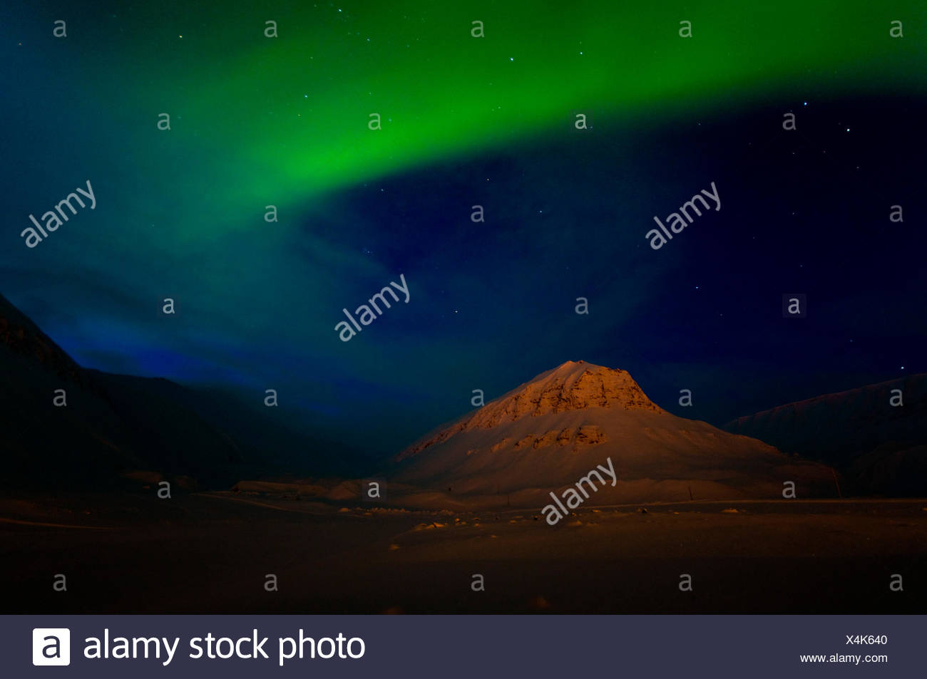 Svalbard Night High Resolution Stock Photography and Images - Alamy