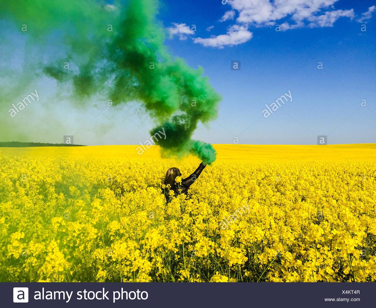Blue Smoke Flare High Resolution Stock Photography and Images - Alamy
