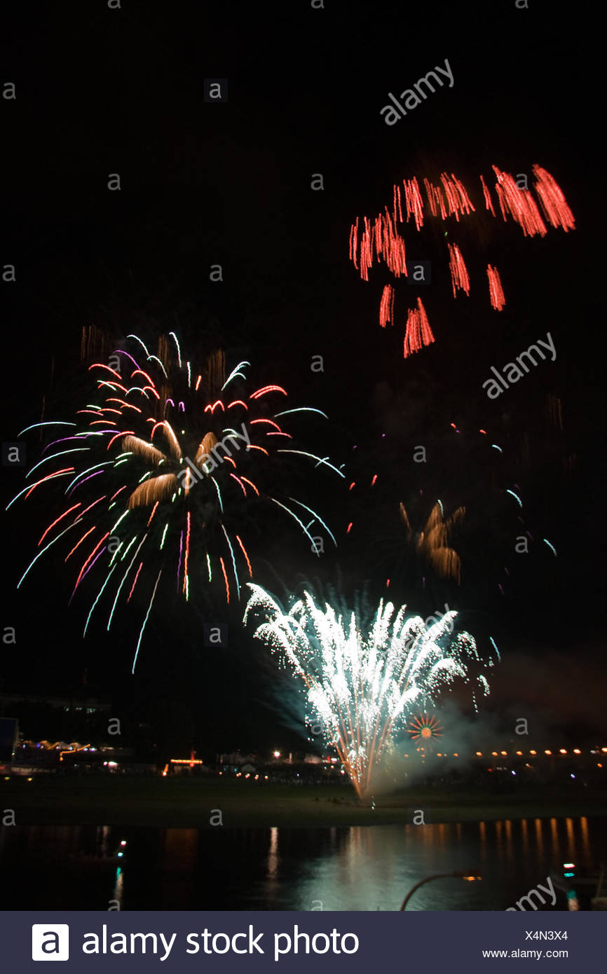 Fire Cracker Rocket Stock Photos & Fire Cracker Rocket Stock Images - Alamy