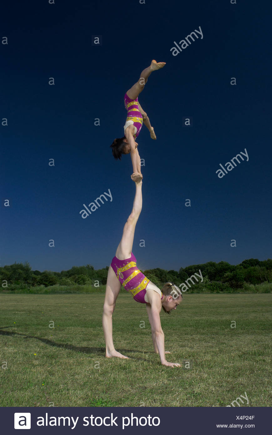Contortionist Child High Resolution Stock Photography and Images - Alamy