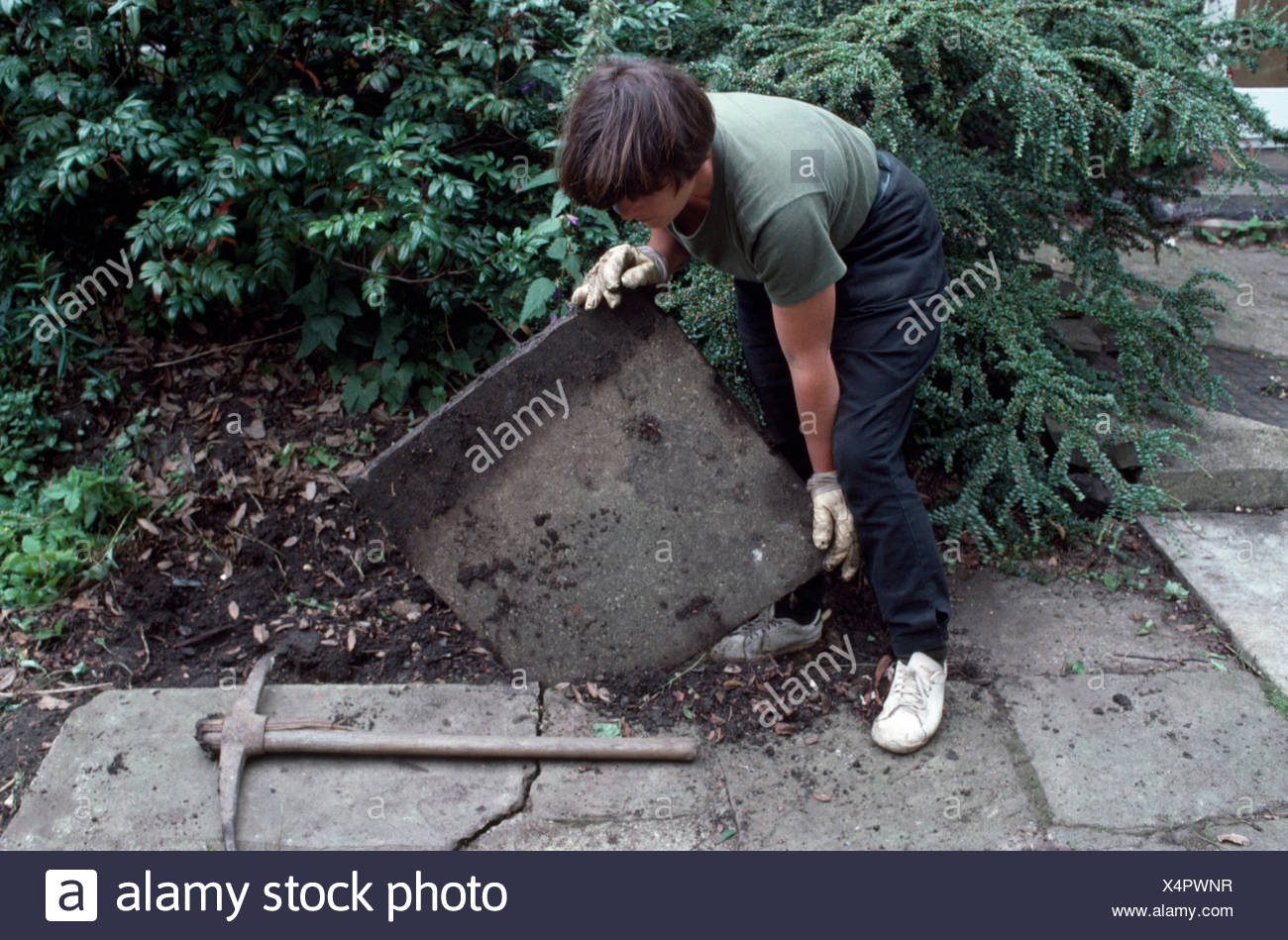 Stone Lifting High Resolution Stock Photography and Images - Alamy