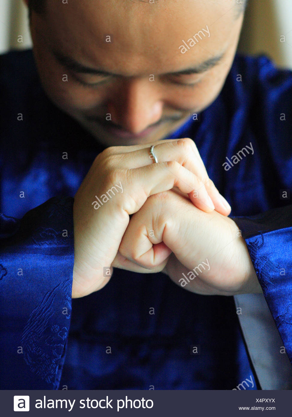 Japanese Bowing High Resolution Stock Photography and Images - Alamy