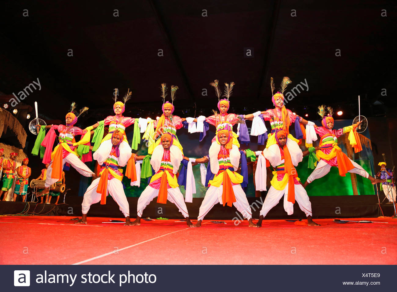 Jharkhand Dance High Resolution Stock Photography and Images - Alamy