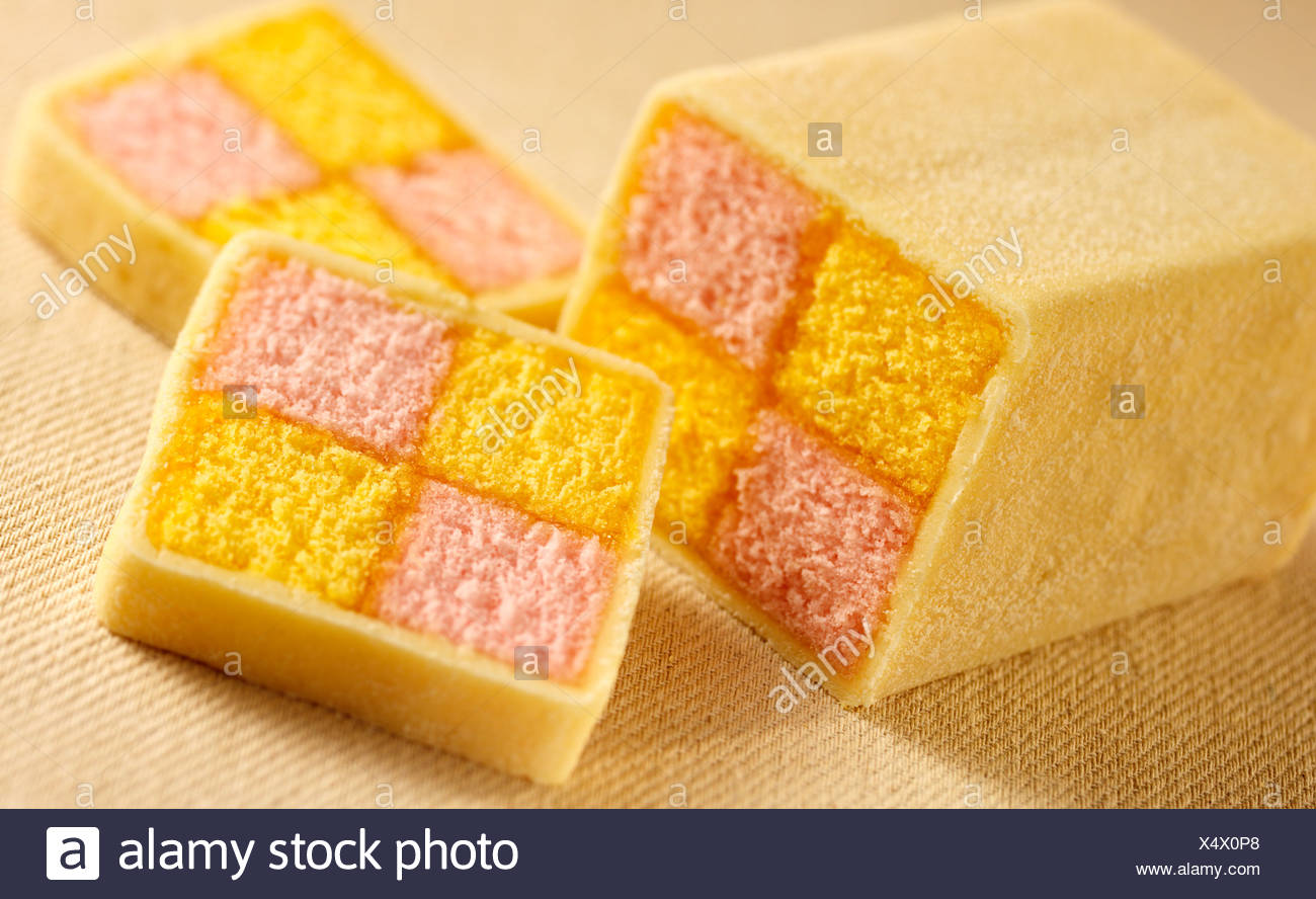 Battenberg Cake Stock Photos & Battenberg Cake Stock Images - Alamy