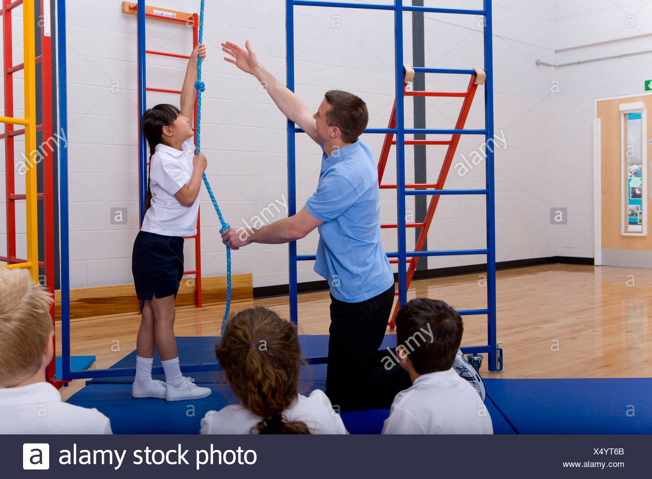Boy In The Jungle Stock Photos & Boy In The Jungle Stock Images - Alamy