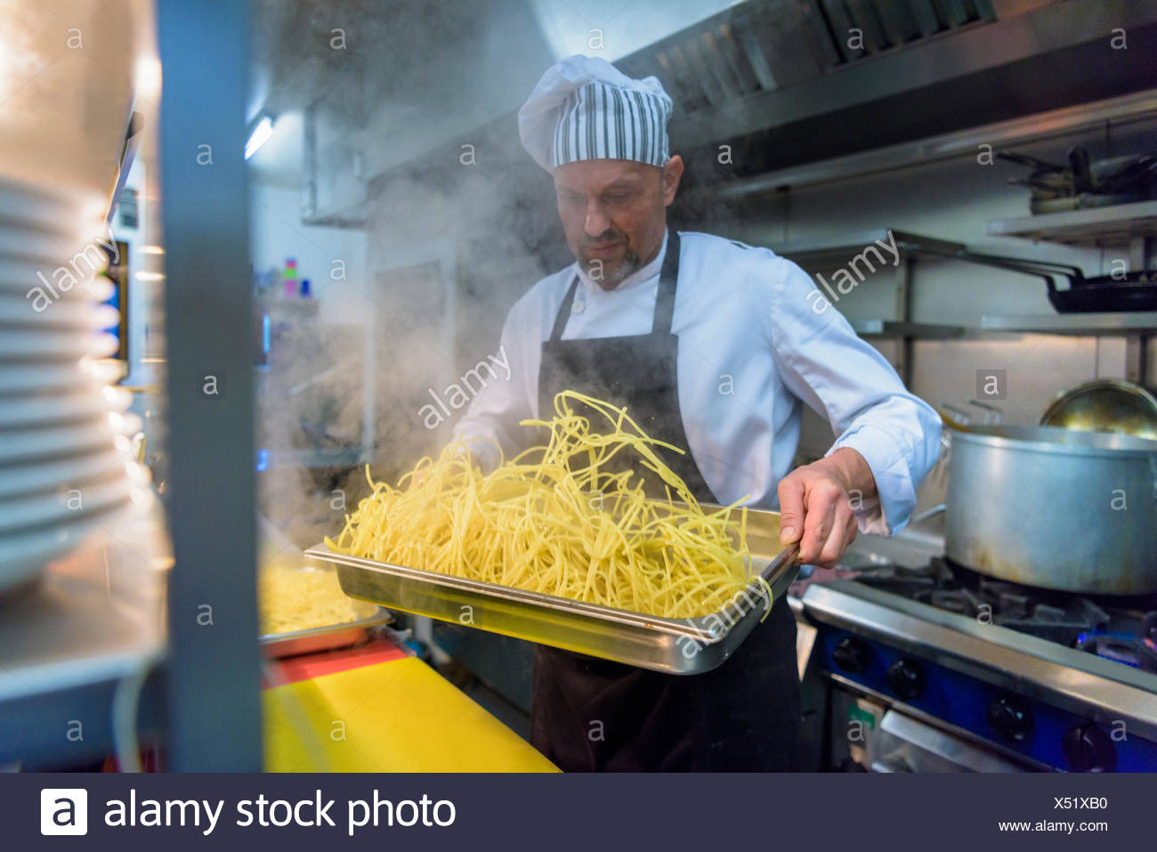 Italian Chef Pasta High Resolution Stock Photography and Images - Alamy