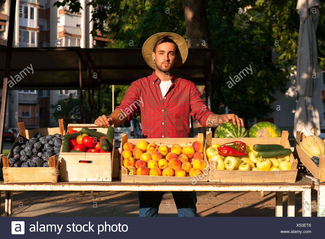 Farmers Market Fruit Stall High Resolution Stock Photography and Images ...