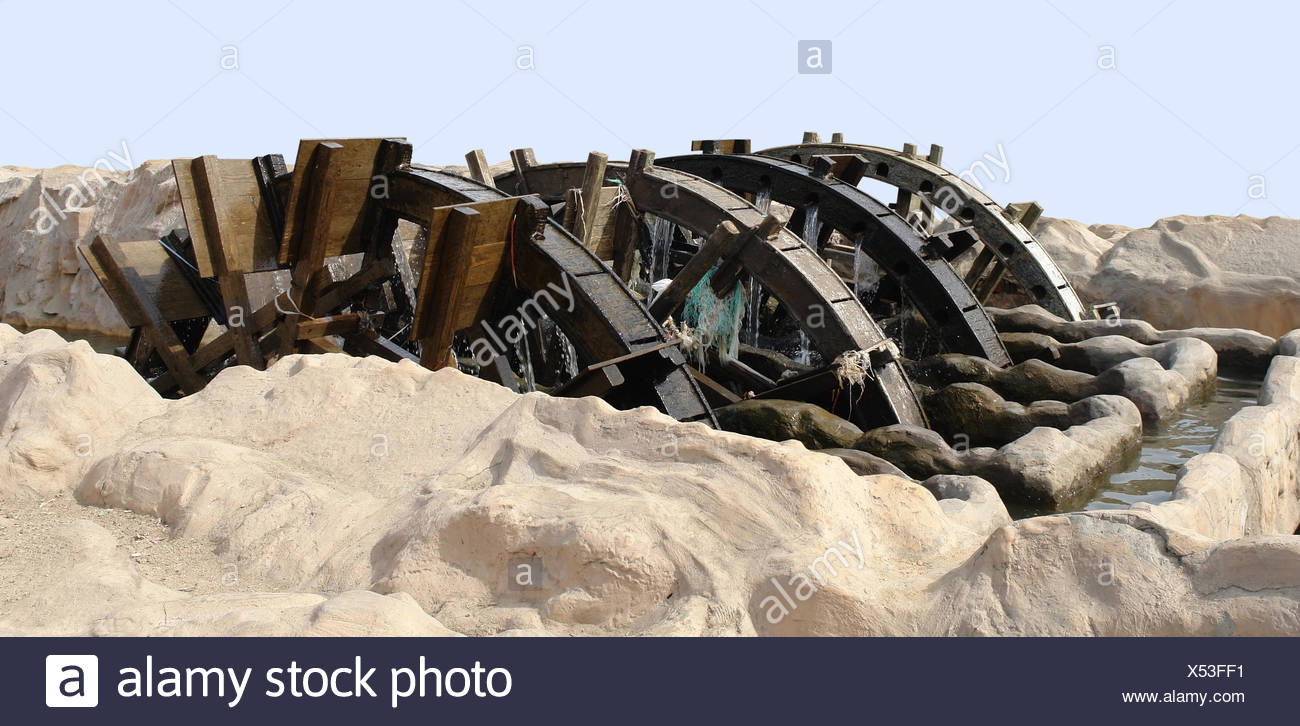 Water Wheel In Egypt High Resolution Stock Photography and Images - Alamy