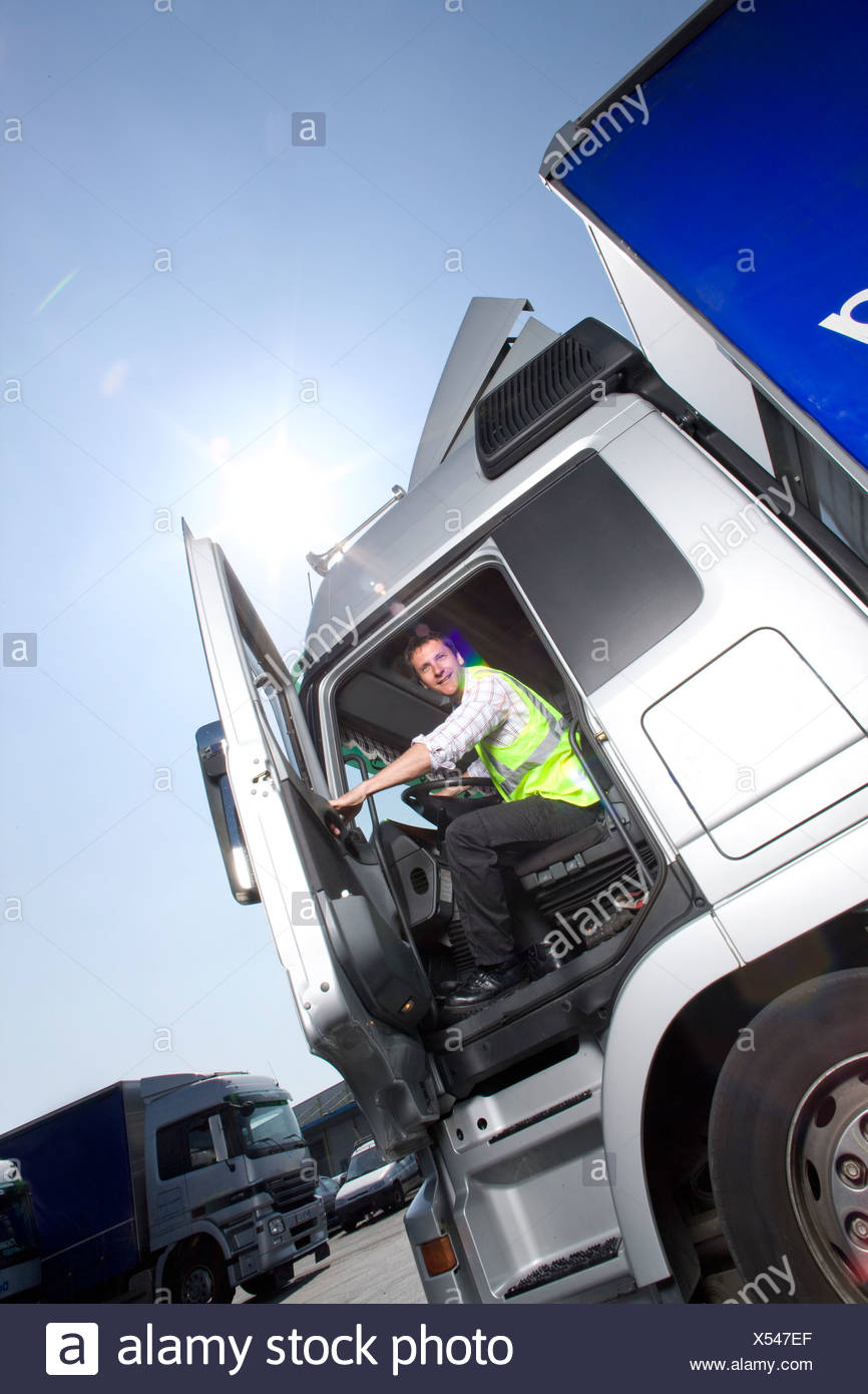 Semi Truck Cab Stock Photos & Semi Truck Cab Stock Images - Alamy
