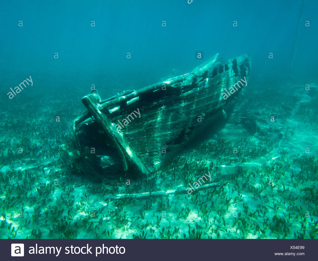 Submerged Boat Stock Photos & Submerged Boat Stock Images - Alamy