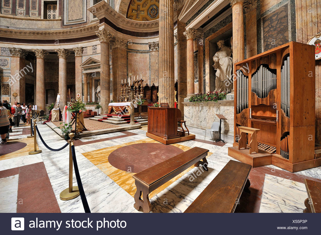 The Interior The Parthenon Stock Photos & The Interior The Parthenon Stock Images - Alamy