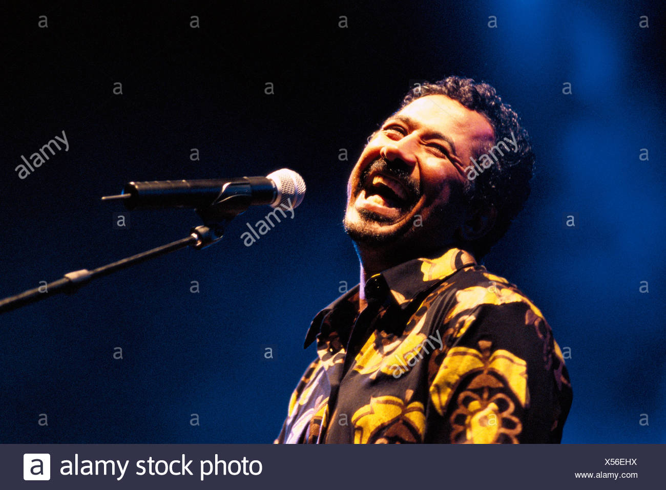 Algerian Singer Stock Photos & Algerian Singer Stock Images - Alamy