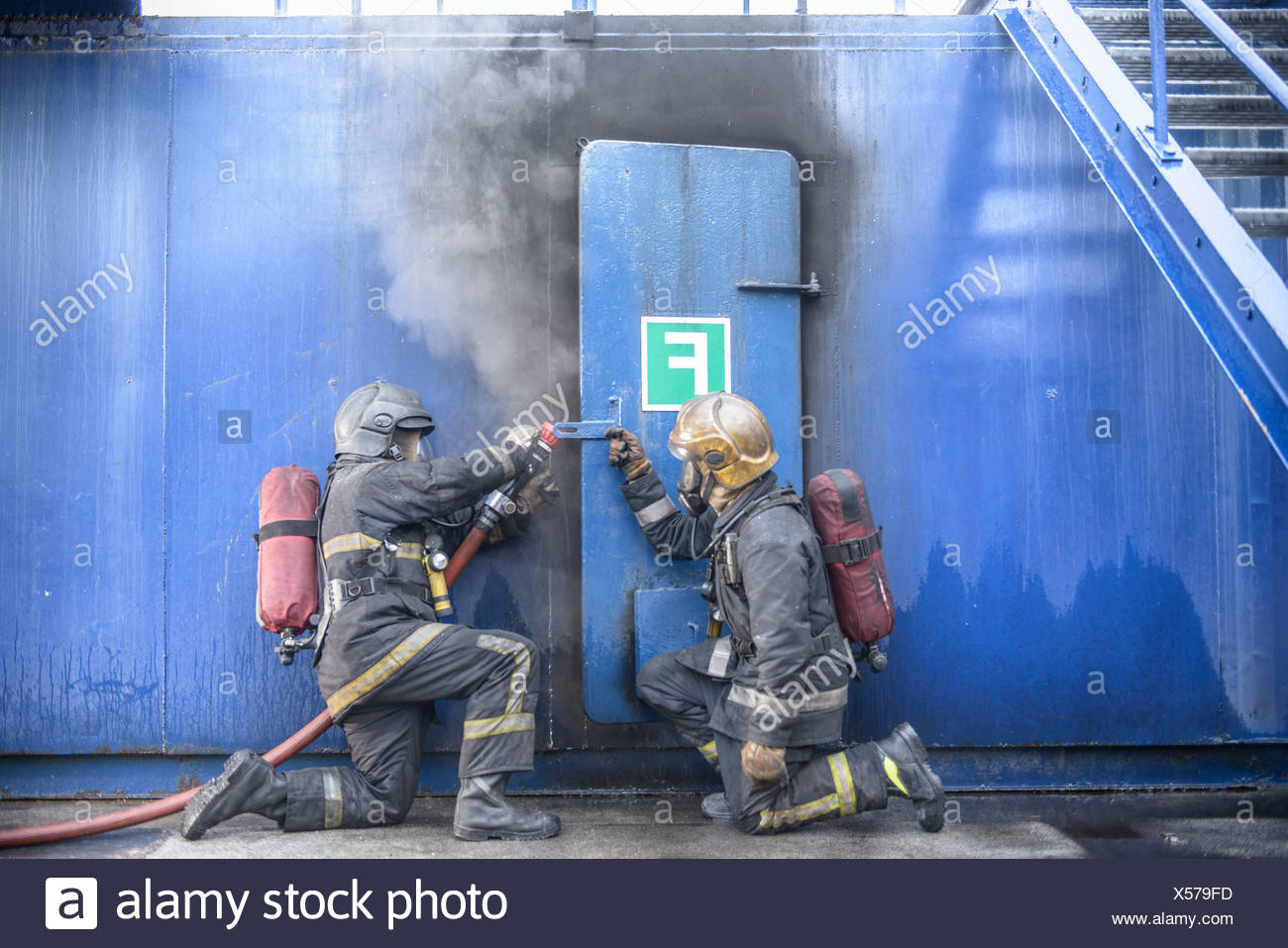 Training Simulation High Resolution Stock Photography and Images - Alamy
