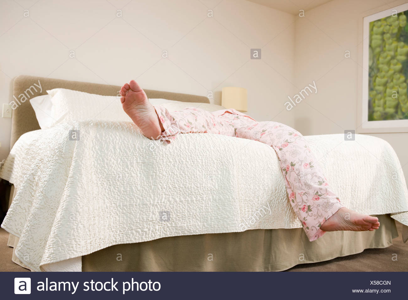 Sprawled Stock Photos & Sprawled Stock Images - Alamy