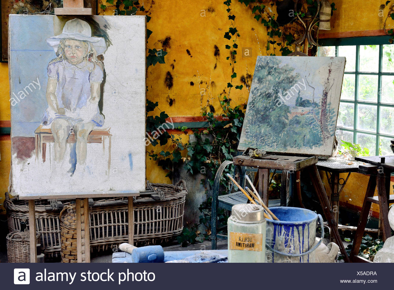Monet Studio Giverny High Resolution Stock Photography and Images - Alamy