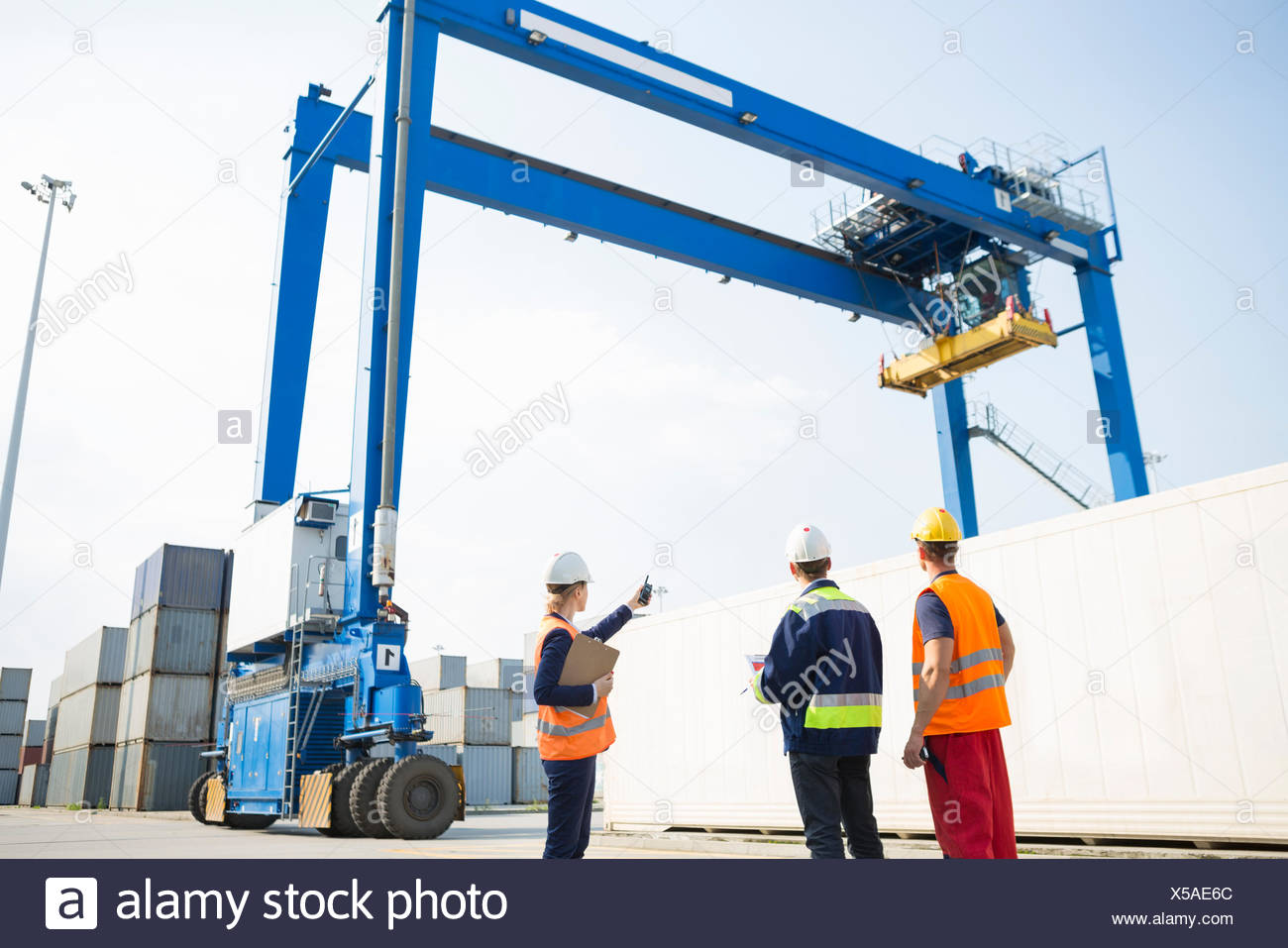 Container Crane Stock Photos & Container Crane Stock Images - Alamy