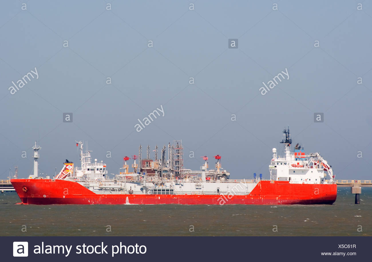 Lng Pier High Resolution Stock Photography and Images - Alamy