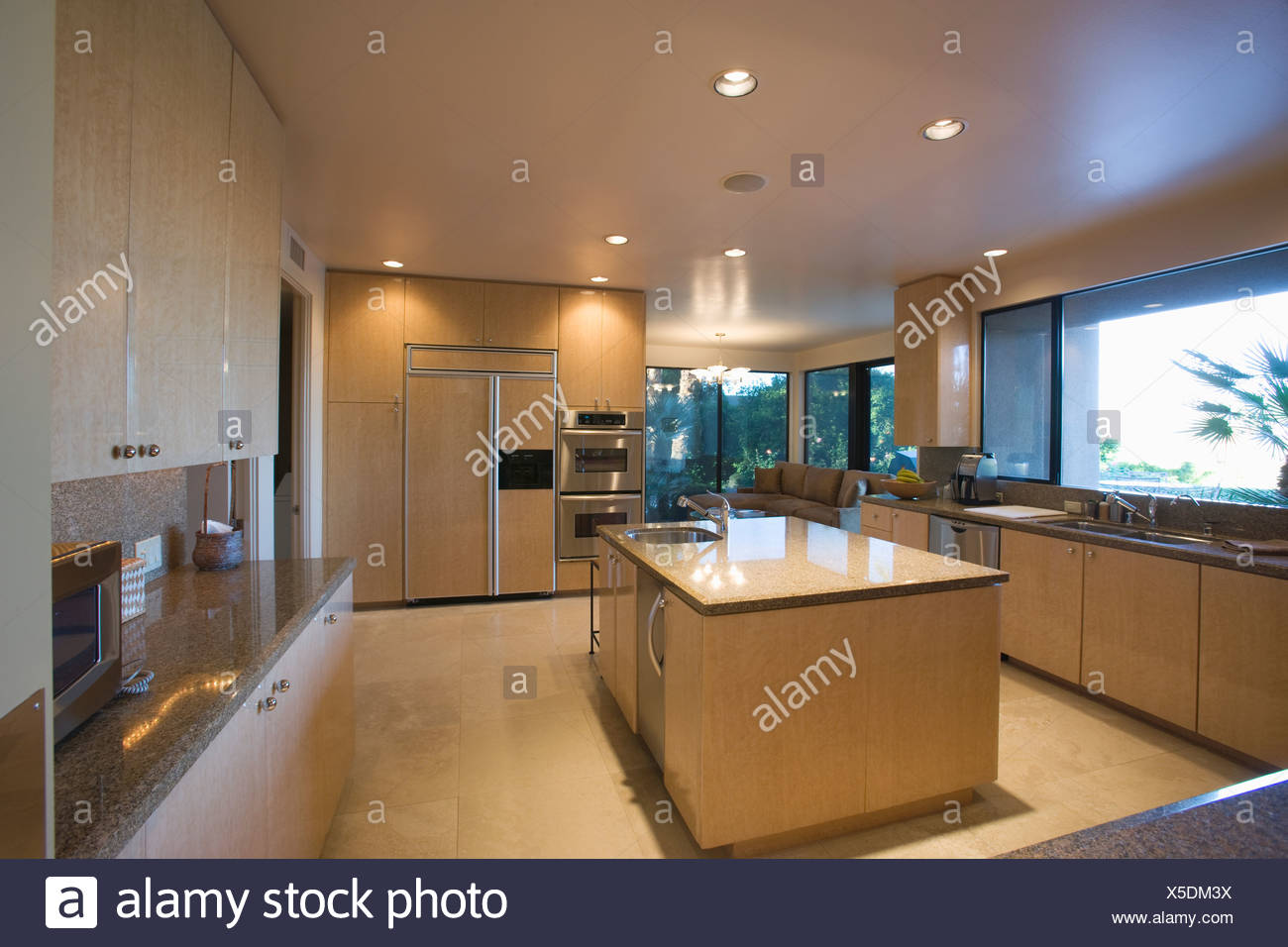 Neutral Open Plan High Resolution Stock Photography and Images - Alamy
