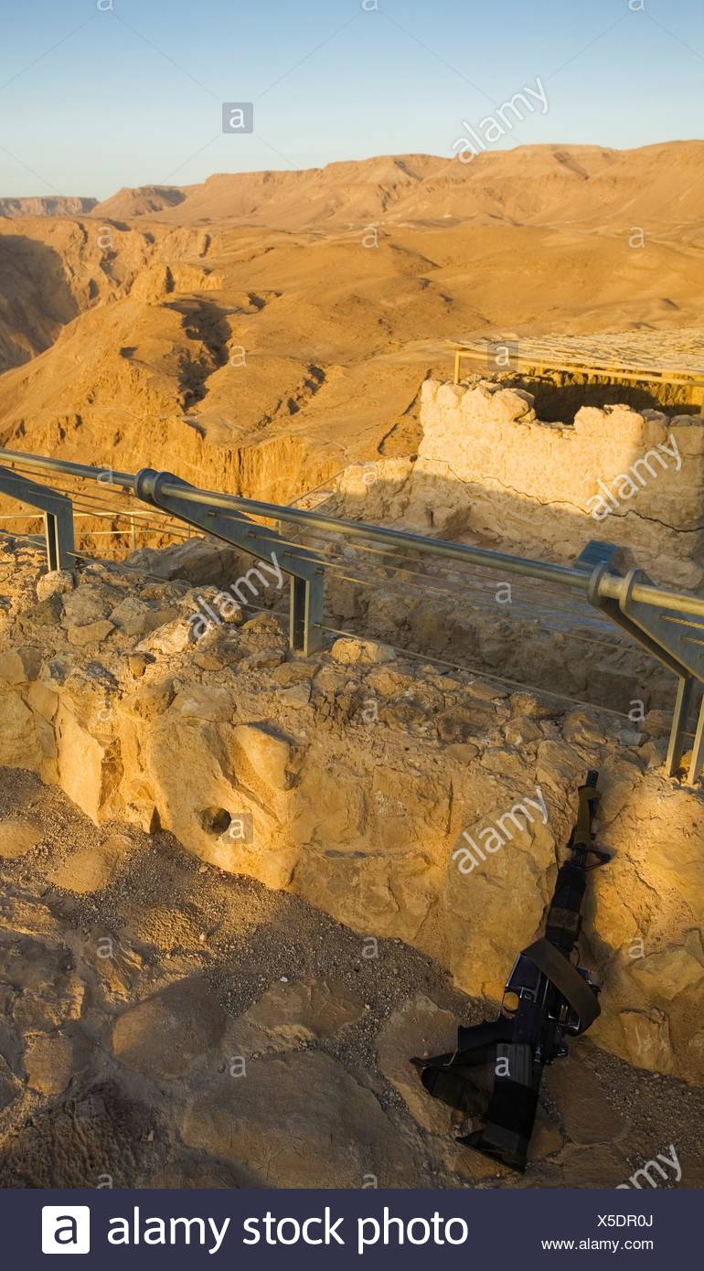 Israel Soldiers Praying High Resolution Stock Photography and Images ...