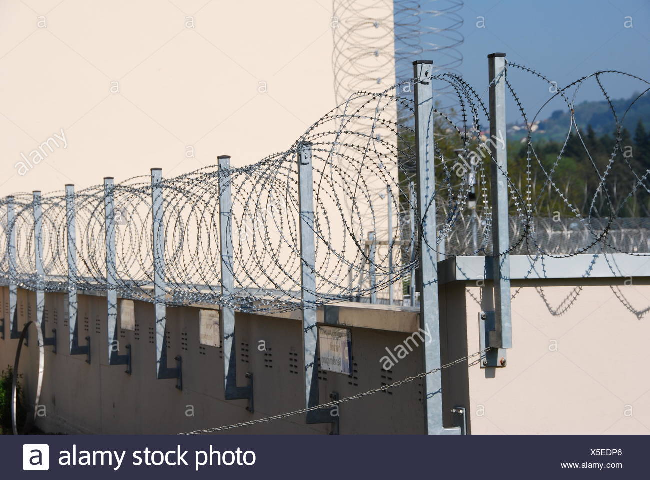 Maximum Security Prison Stock Photos & Maximum Security Prison Stock ...