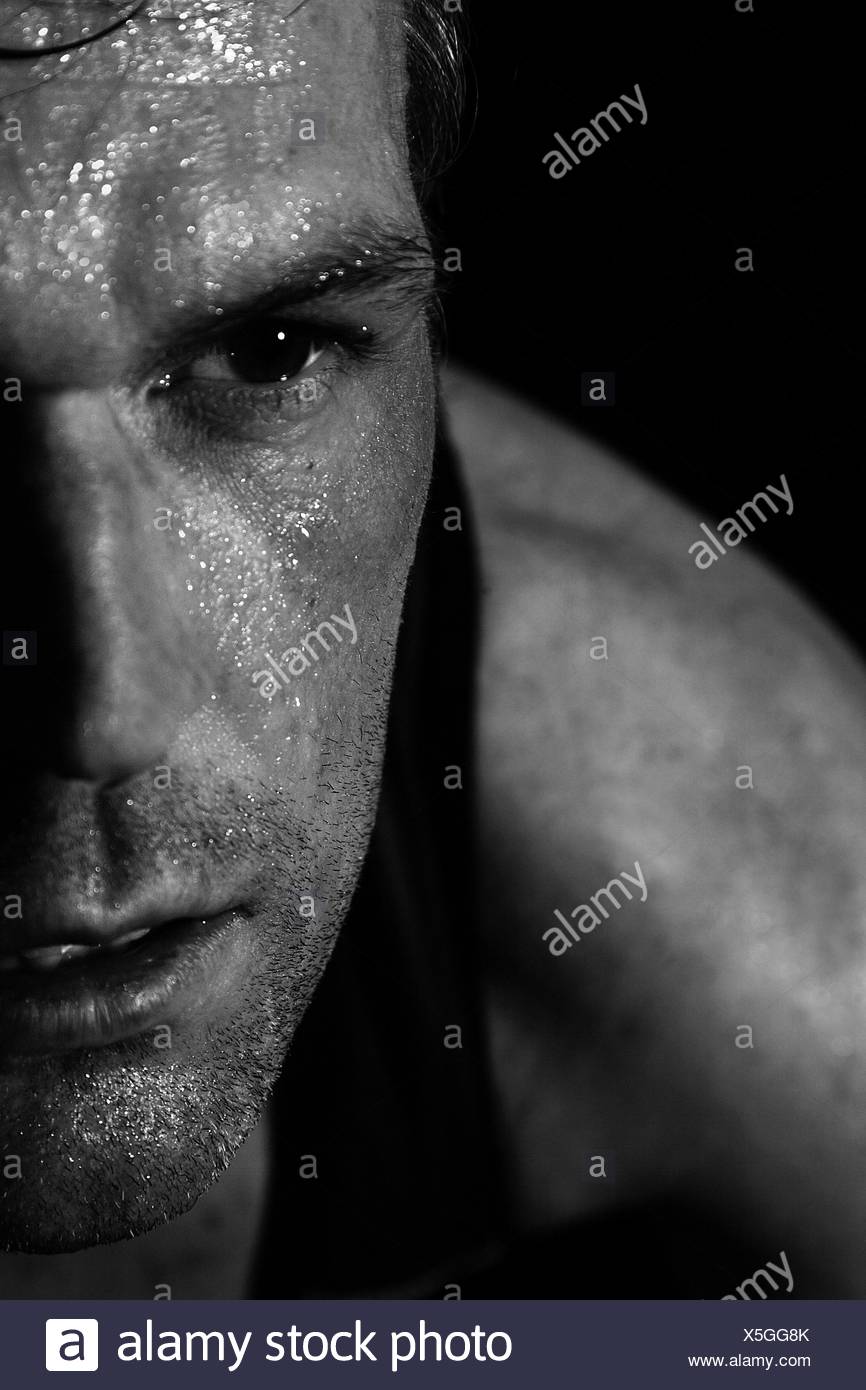 Strained Face High Resolution Stock Photography and Images - Alamy
