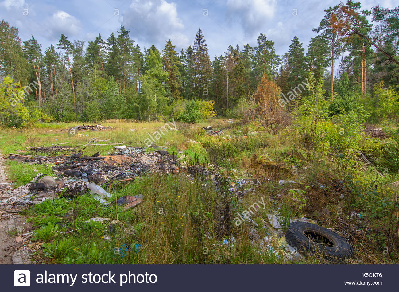 Garbage Pit Stock Photos & Garbage Pit Stock Images - Alamy
